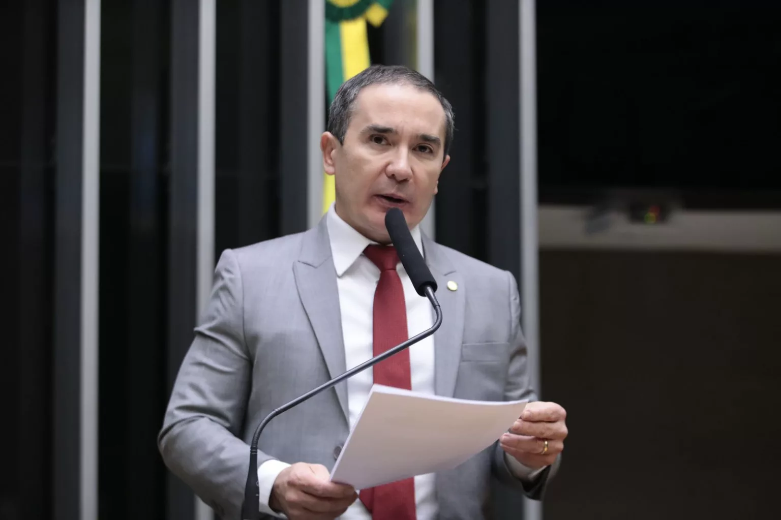 Duda Ramos é um dos 44 melhores deputados federais do Brasil - Folha BV