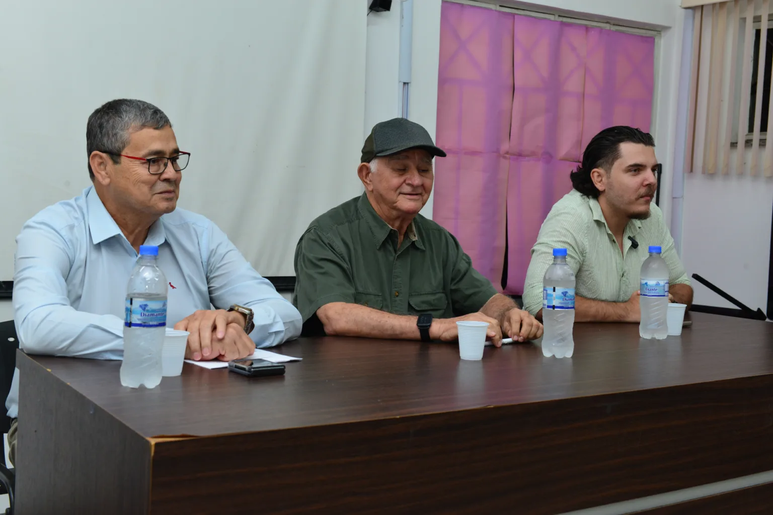 Trajetória política de Roraima é tema de mesa redonda na UFRR - Folha BV