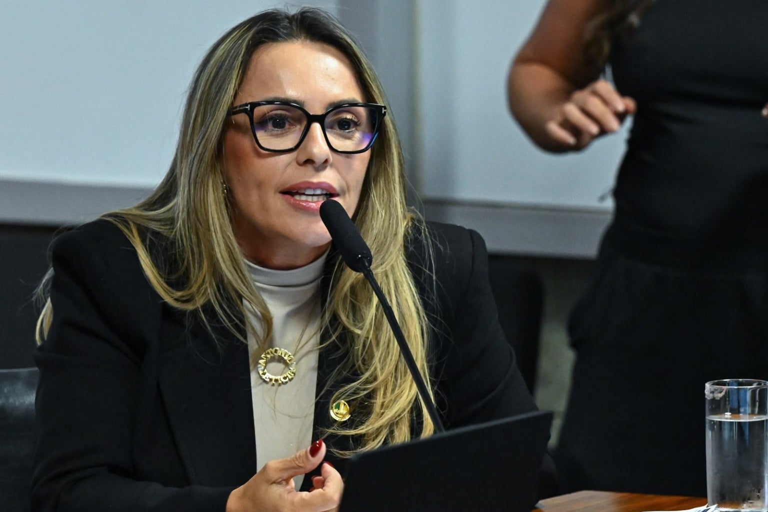 Senadora de Roraima anuncia voto favorável à PEC que acaba com a escala ...